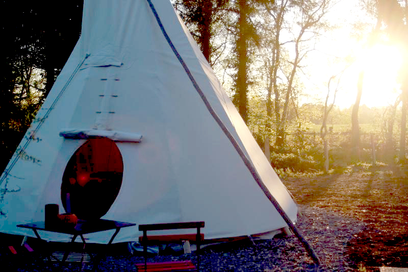 Le Tipi Traditionnel - Fabrication artisanale diamètre 4m à 8m
