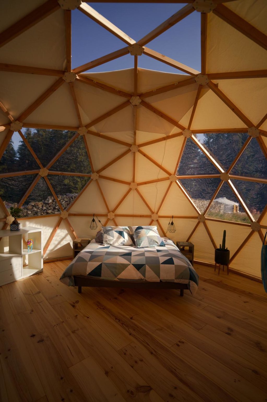 Dôme Géodésique - Fabricant de dome géodésique en bois et toile