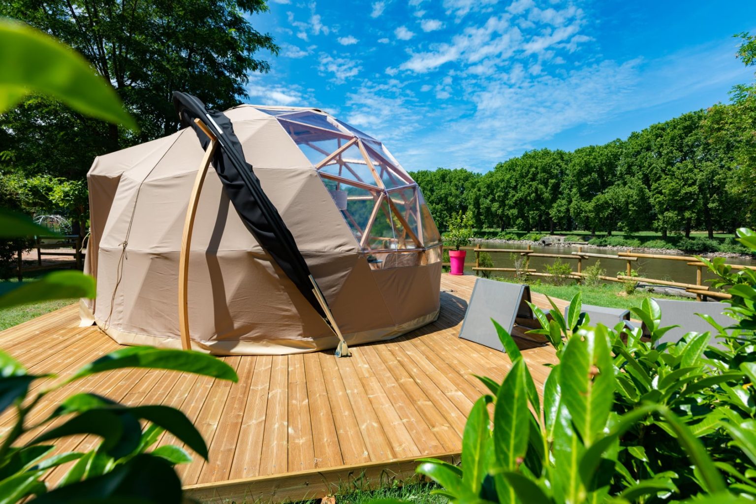 Fabricant dôme géodésique - Hebergement insolite de 4m à 7m